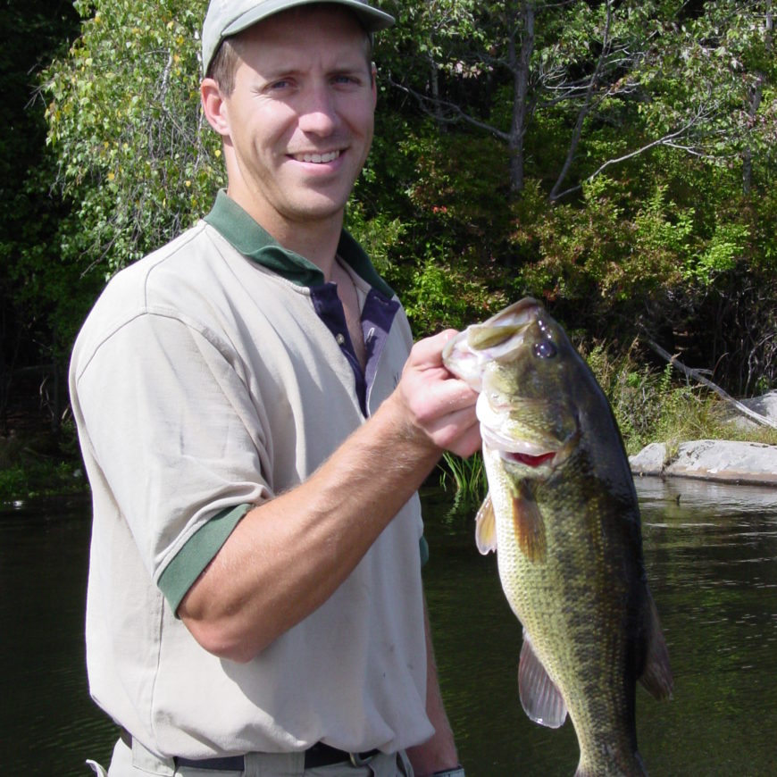 Fish Population Management | Services & Help | AEC Lakes